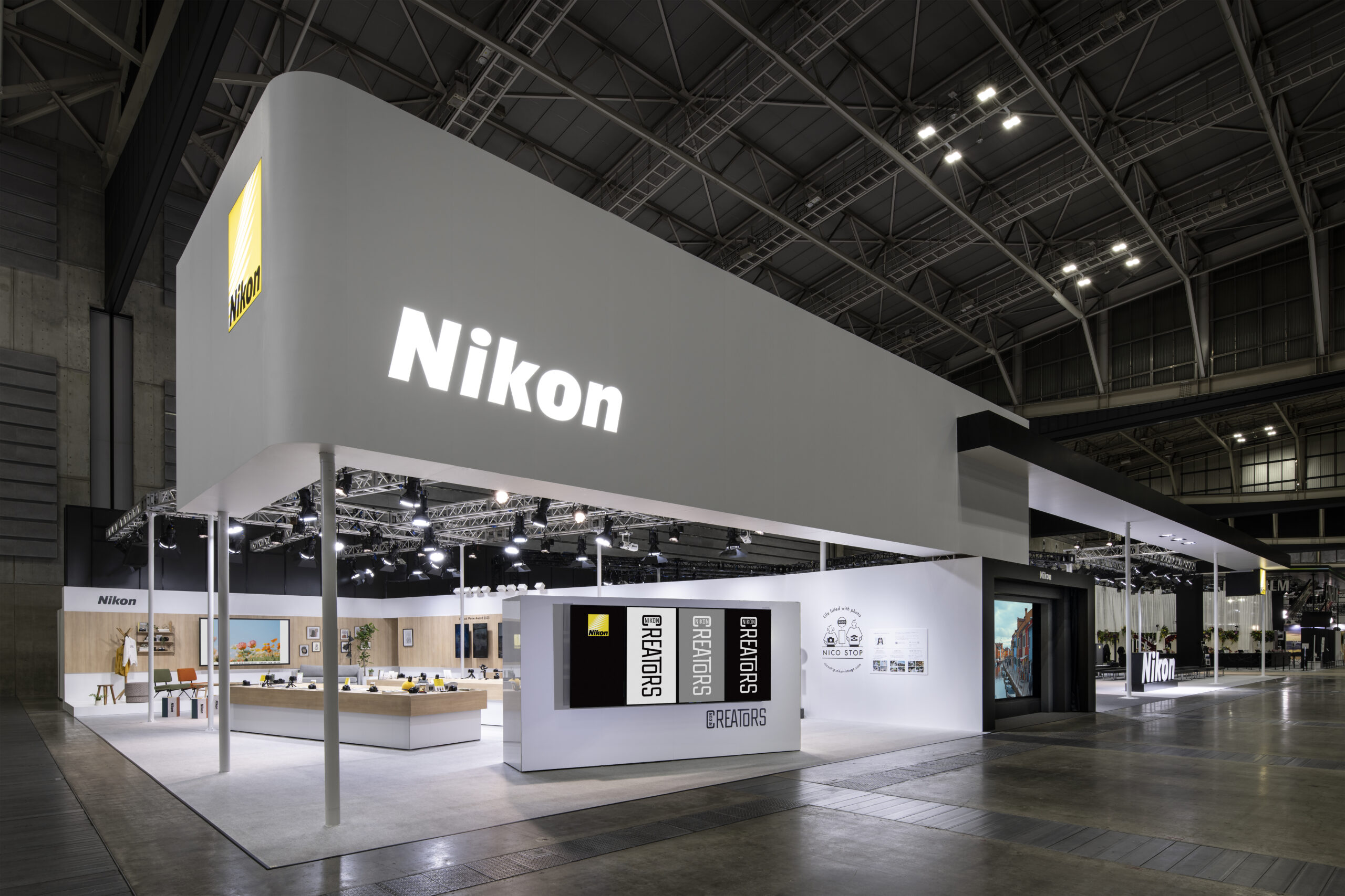 CP+2023 Nikon ブース | DENTSU LIVE